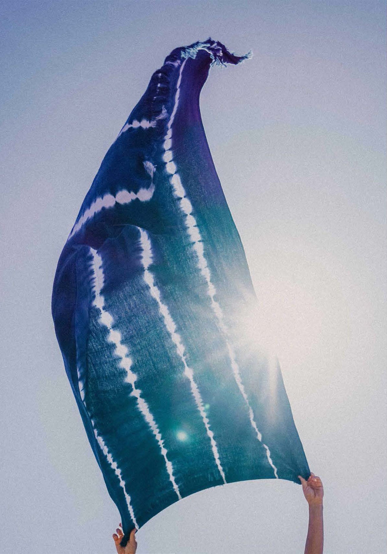 【Lay day】公式online – we hub online